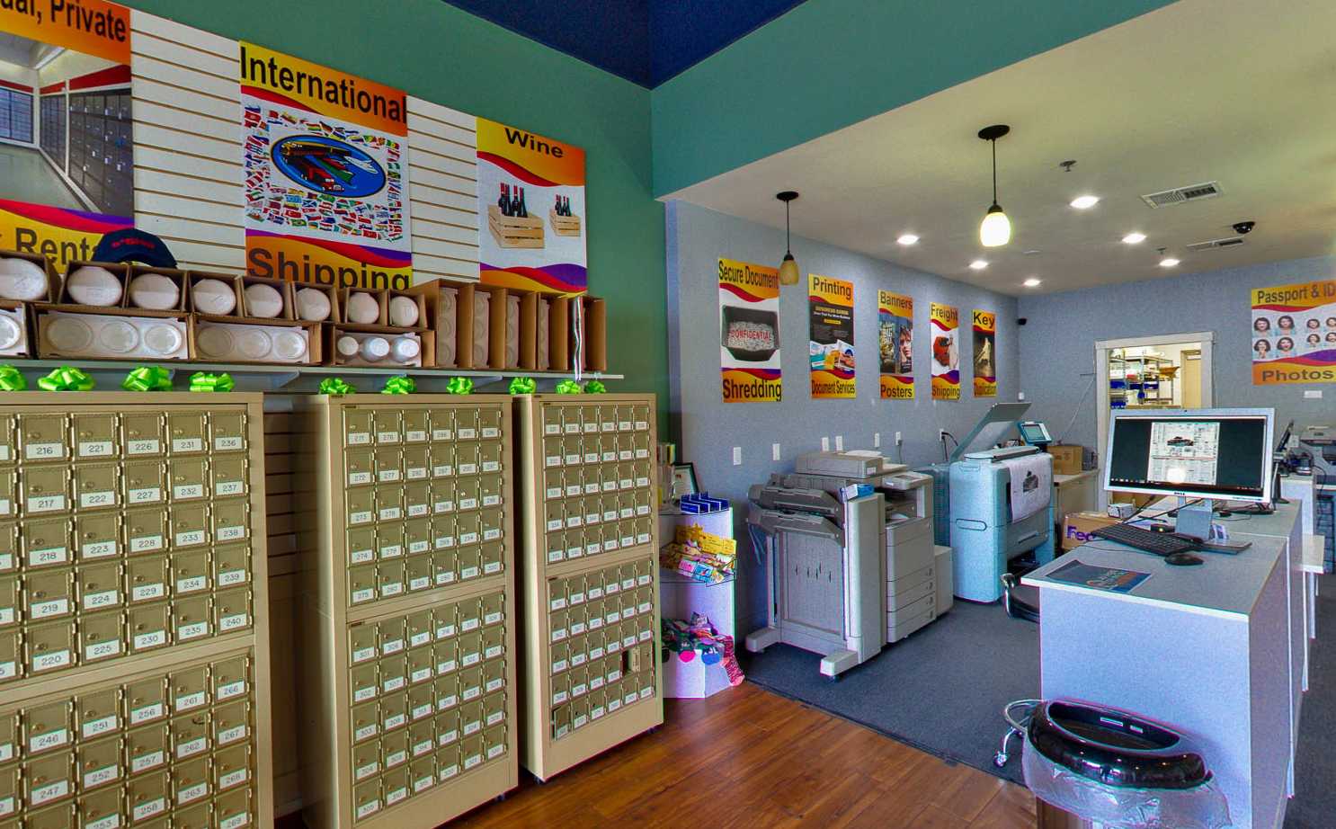 Las Vegas Shipping Center, Las Vegas