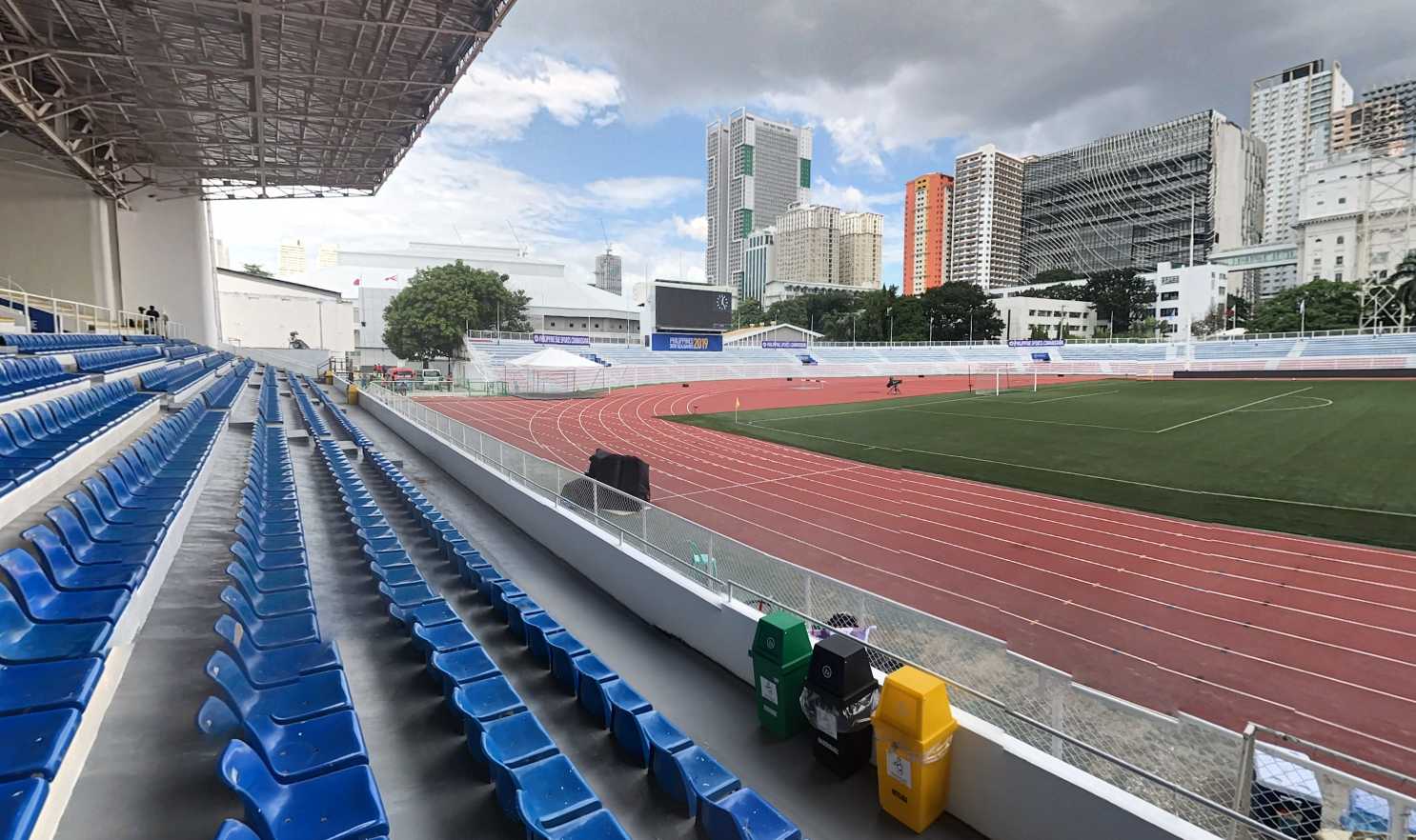Rizal Memorial Stadium, Manila